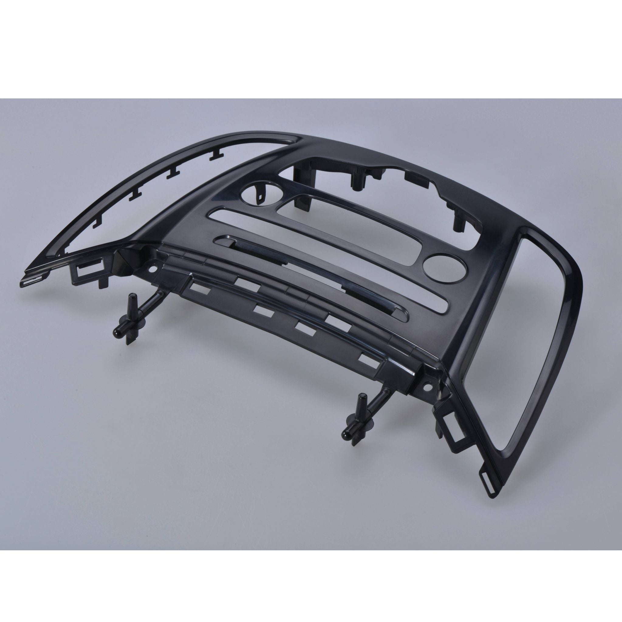 Efficient Plastic Injection Molding for Durable Car Roof Racks – My Store